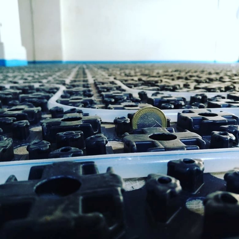 Climatizzazione radiante a pavimento UPONOR MINITEC - UPONOR
