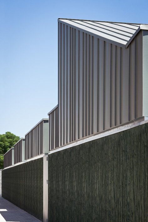 Copertura in zinco titanio con laccatura protettiva VMZINC PLUS® - VMZINC